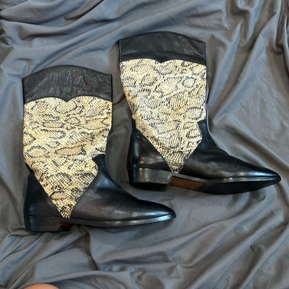 bertie | Shoes | Vintage Bertie Boots Black And Snakeskin Pattern Made ...